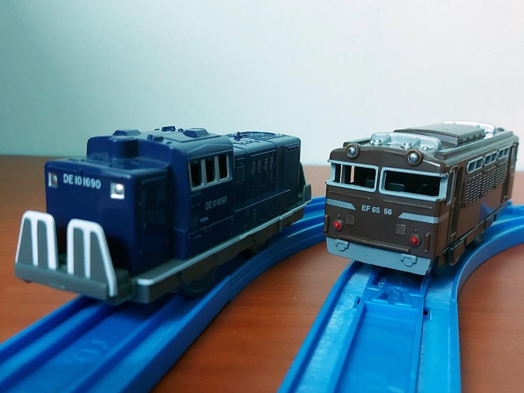 [PLARAIL] DE10 1690 & EF65 56 (No motor), Hobbies & Toys, Toys & Games on Carousell