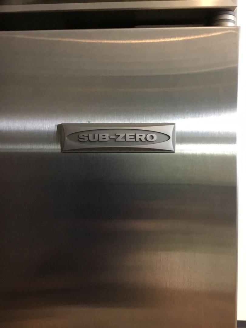 Sub Zero Dual Door refrigerator with Water/Ice Dispenser, Home ...