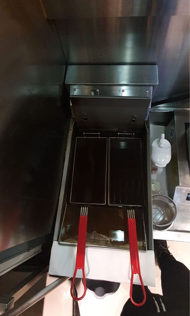 Toastmaster Electric Floor Fryer - commercial deep fryer 30L capacity ...