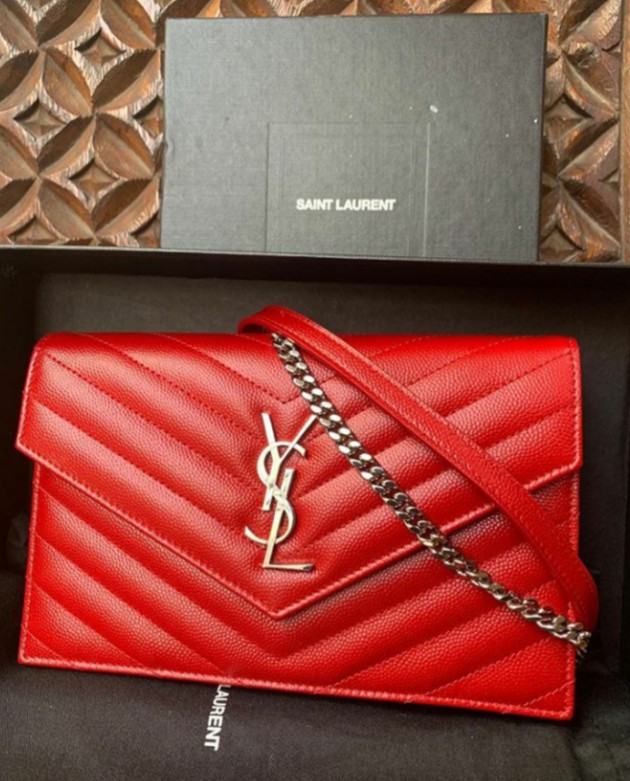 YSL WOC authentic, Barang Mewah, Tas & Dompet di Carousell