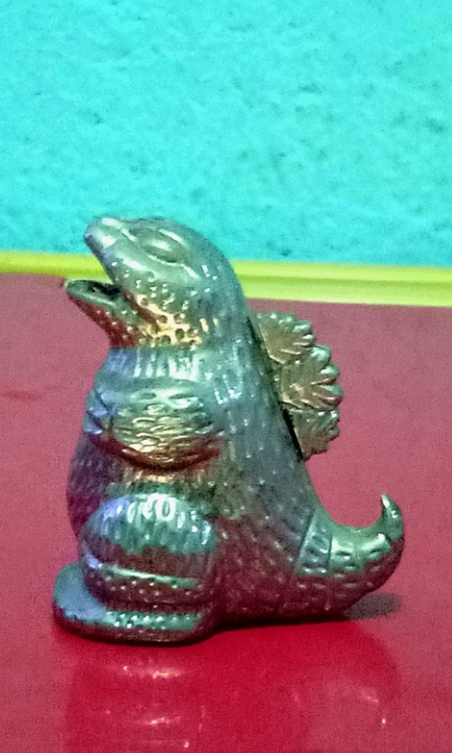 1980s japanese godzilla lighter and miniture, Hobbies & Toys ...