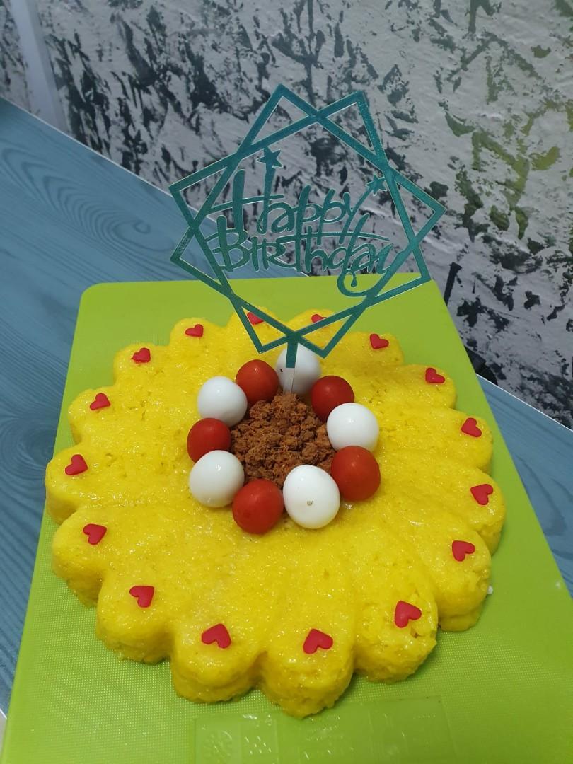 Birthday Cake Pulut Kuning Rendang Tok, Food & Drinks, Homemade Bakes ...
