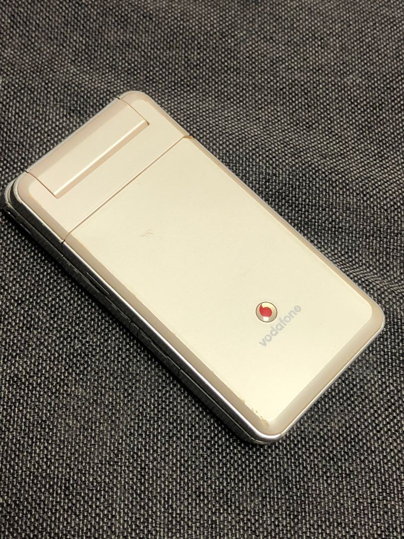 sharp 903sh, 手提電話, 電子書閱讀器 - Carousell