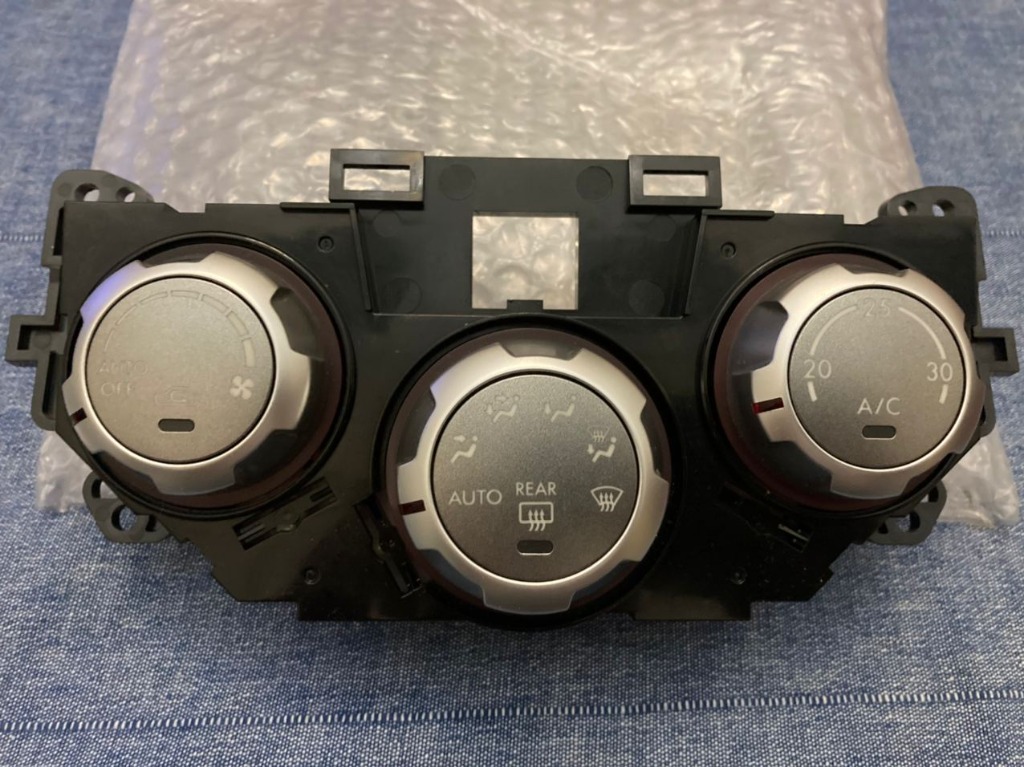 Subaru Impreza WRX STI hatchback v10 aircon climate control switch ...