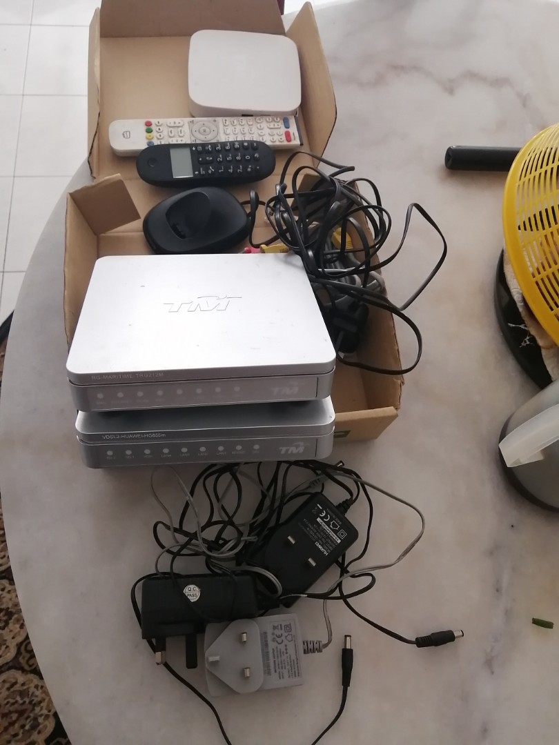 Tm Unifi Modem Router With Phone Computers Tech Parts Accessories Networking On Carousell