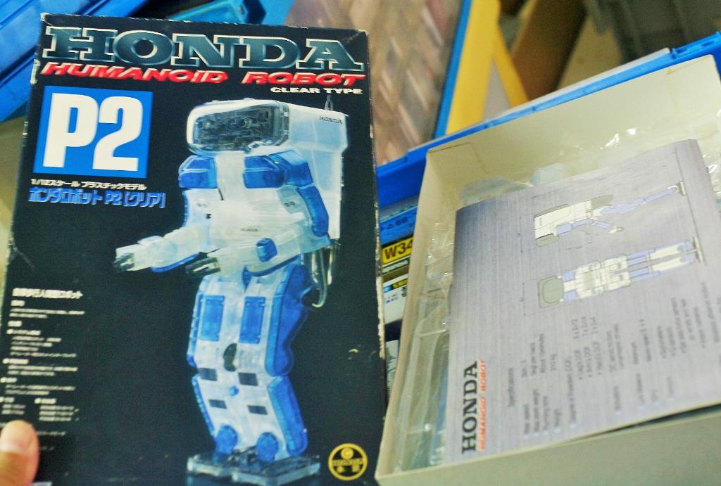 绝版-Wave-SR-02-1/12-Honda Humanoid Robot P2-Clear Type-M-300, 興趣及遊戲, 玩具 ...