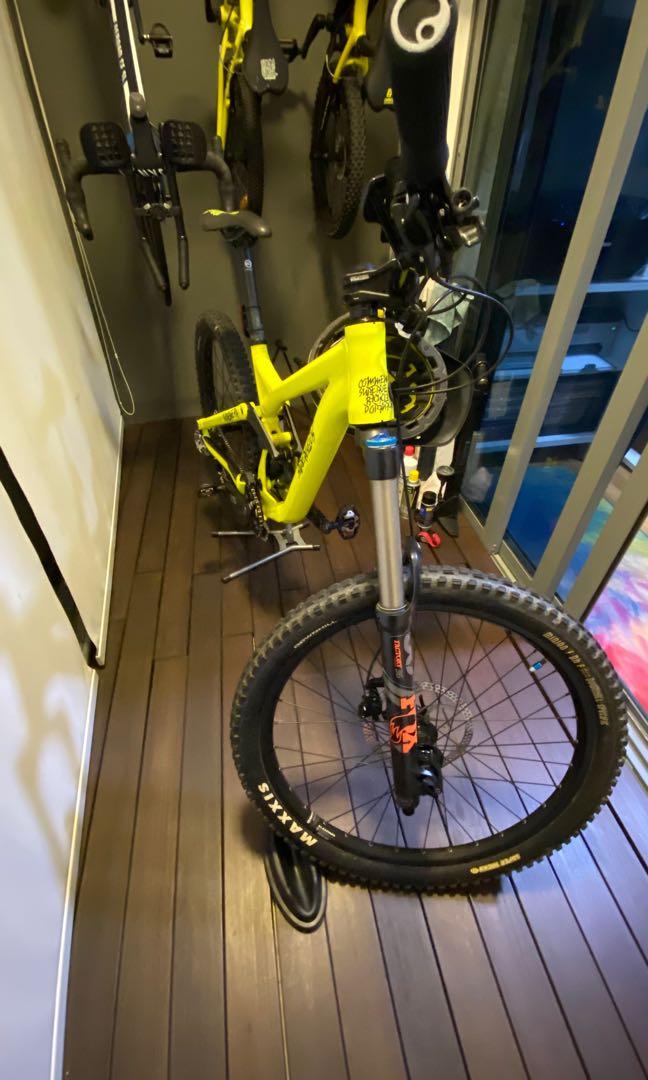 Commencal VIP Supreme FR 26” (Small), Bicycles & PMDs, Bicycles ...
