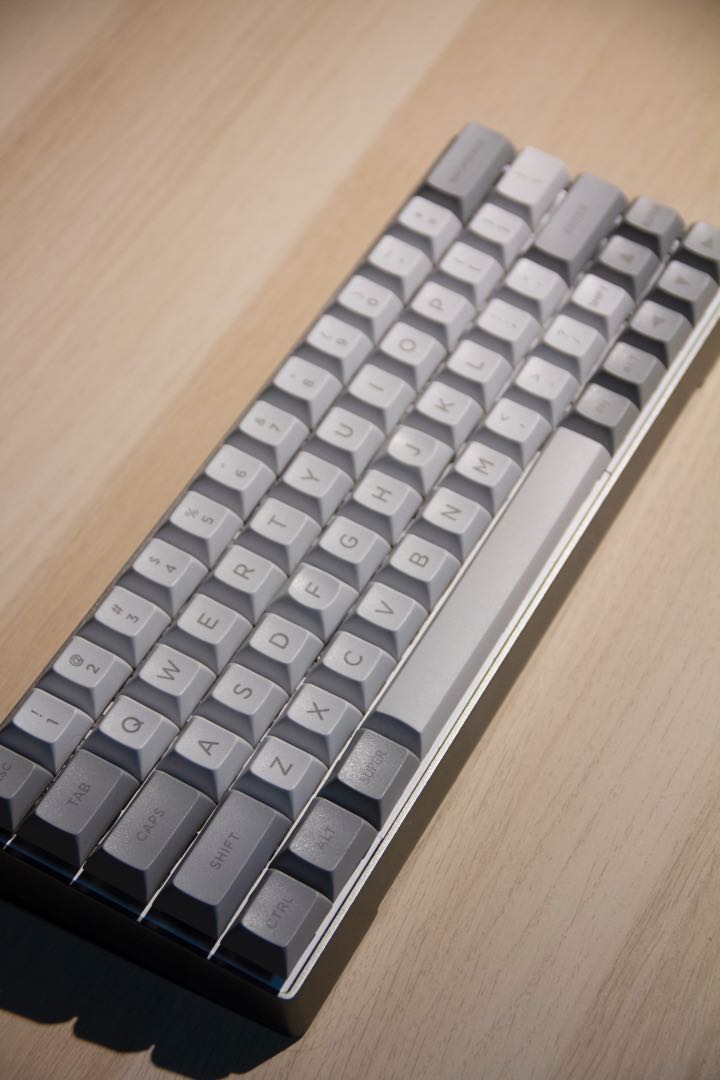 60% (64 Keys) Custom Mechanical Keyboard Hotswappable Aluminum Case ...
