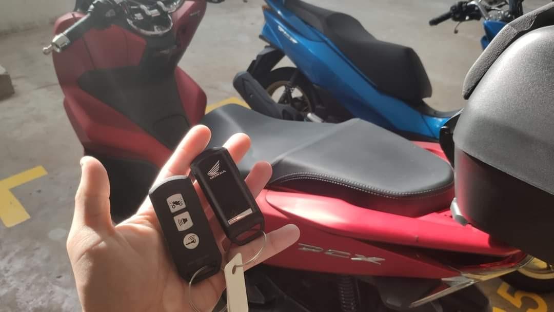 Honda Motorcycle Genuine Smart Remote, Motorcycles, Motorcycle ...