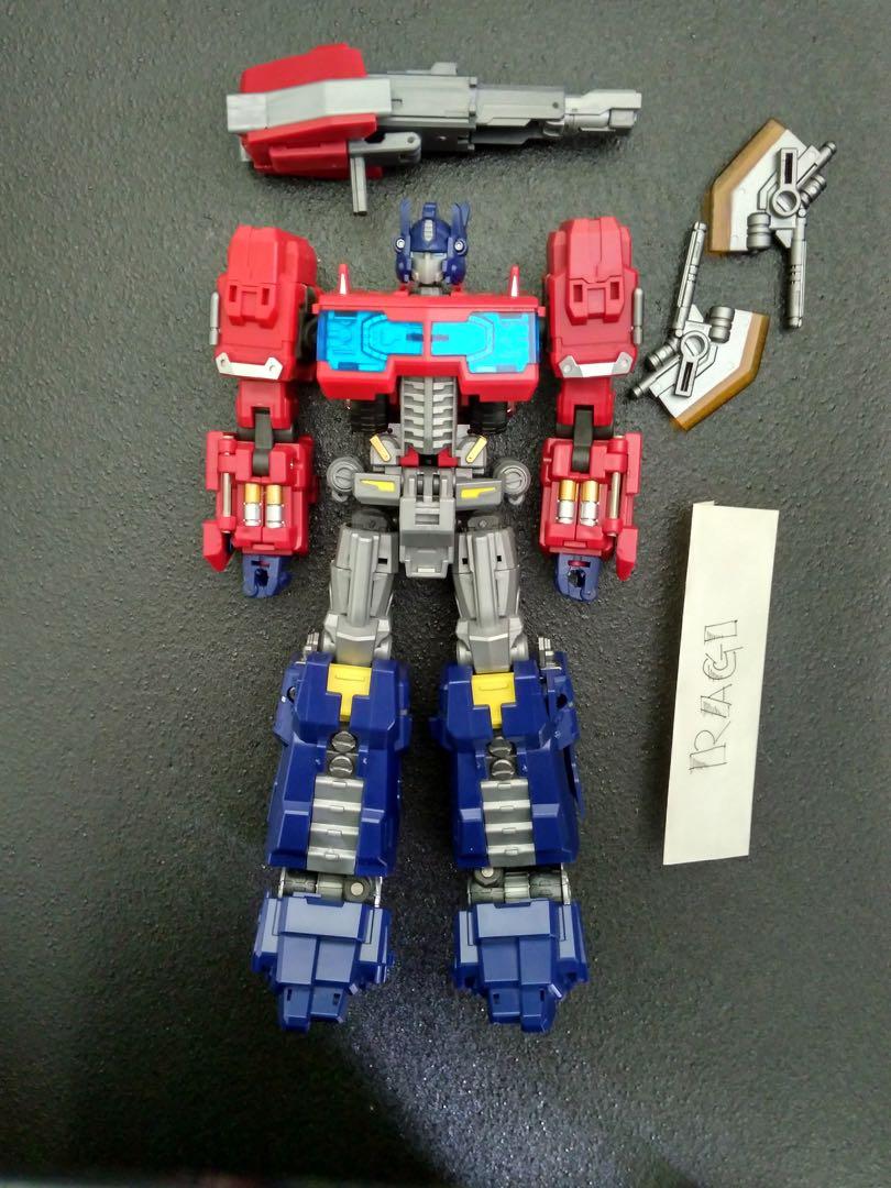 Transformers LT-03 Striker Prime, Optimus Prime (KO Maketoys MTCD-01 ...