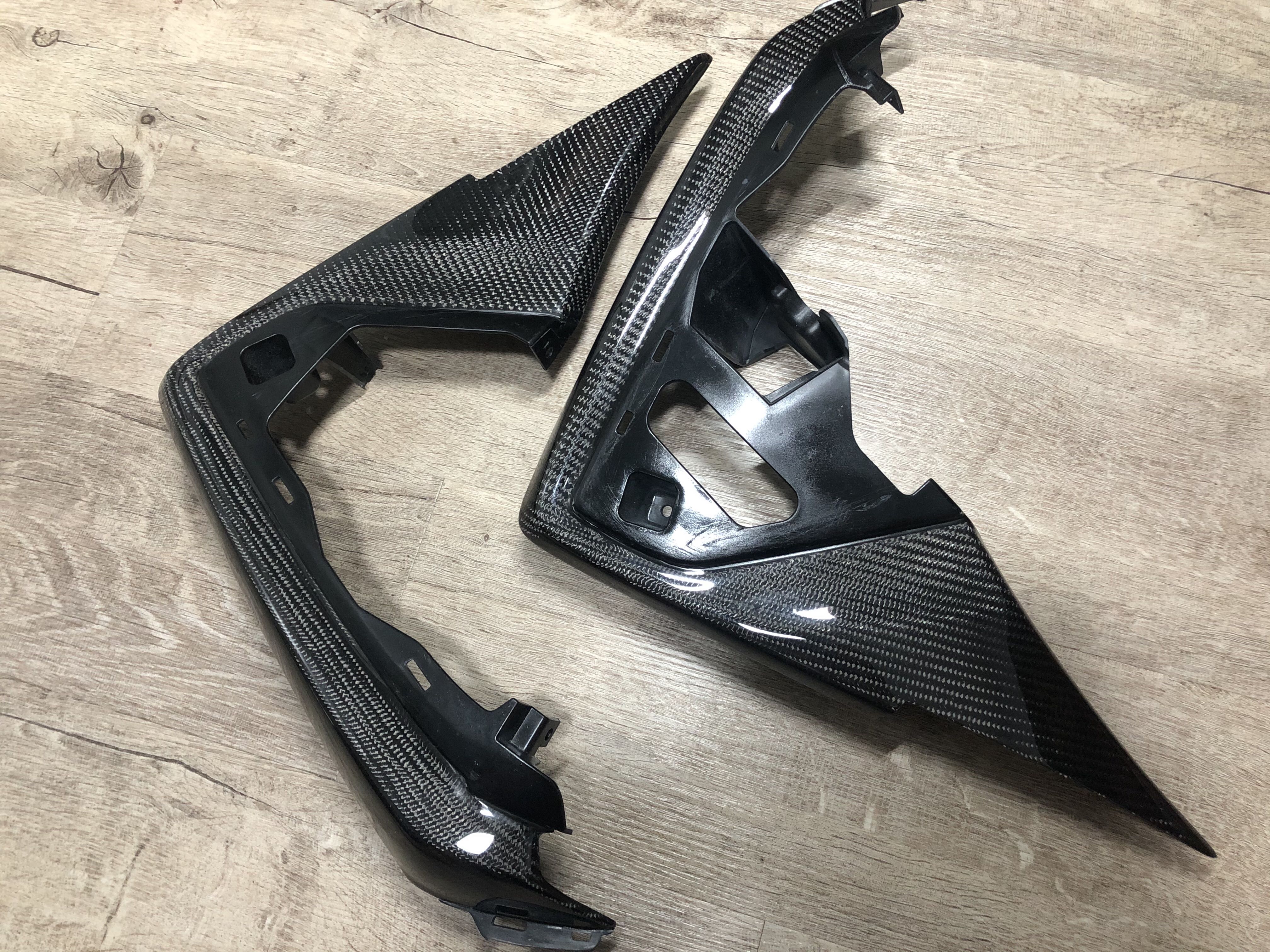Aerox Carbon Fibre Side Panel (outer), Motorcycles, Motorcycle ...