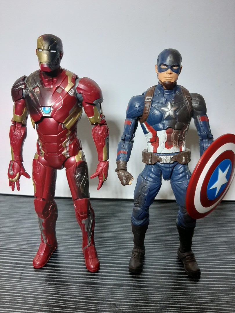 Marvel Legends Battle Damaged Ironman and Captain America, Hobbies ...
