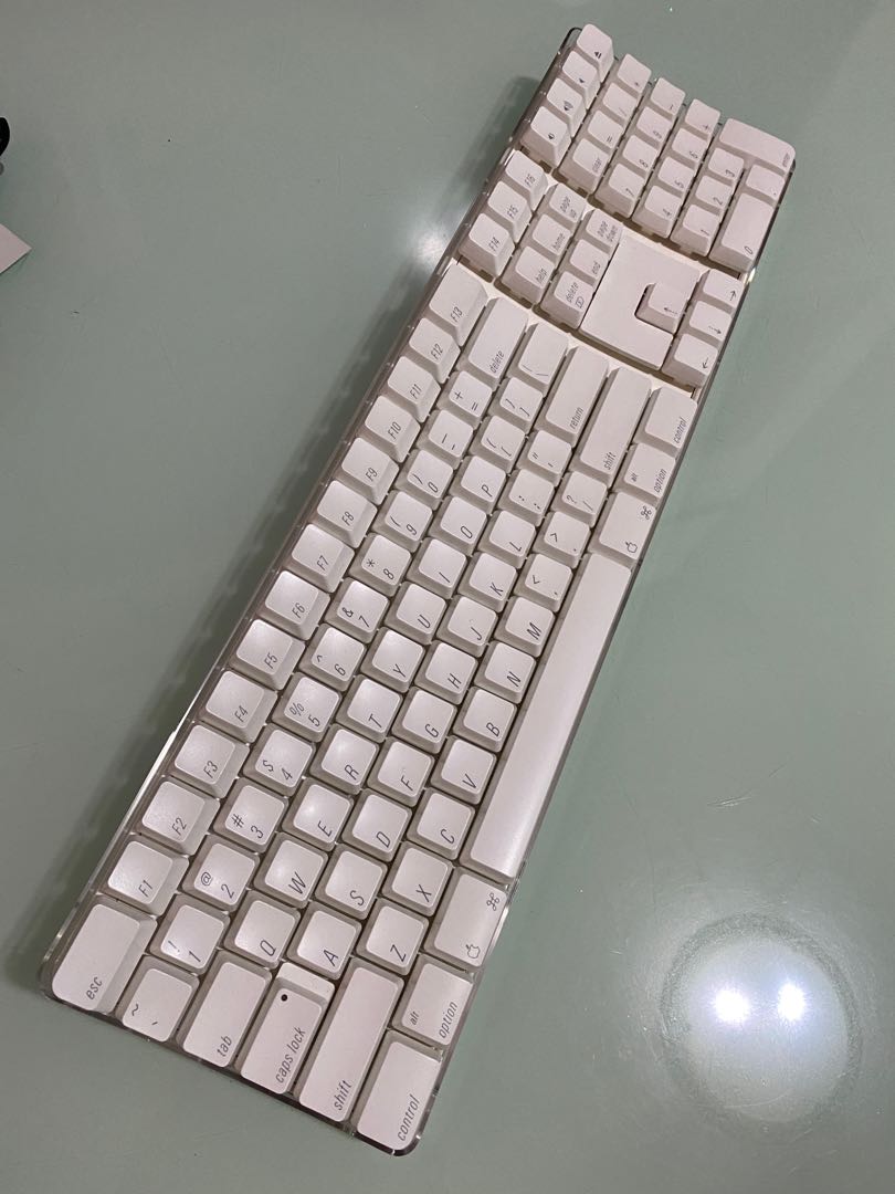 Apple G5 wireless keyboard 無線鍵盤 絕版, 電腦＆科技, 電腦周邊及配件, 電腦鍵盤及相關產品 - Carousell