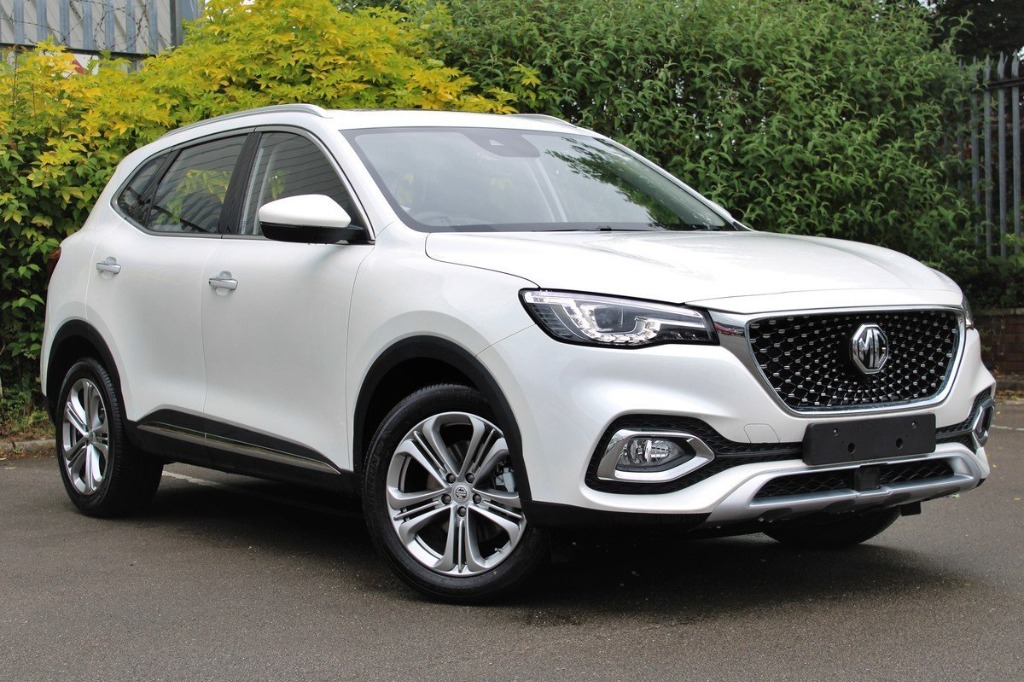 brand new (MG HS) CAR RENTAL, Cars, Car Rental on Carousell