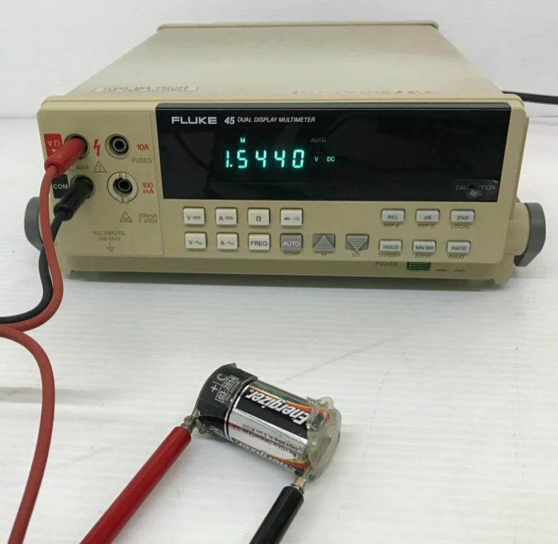 FLUKE 45 DUAL DISPLAY MULTIMETER , Health & Nutrition, Health Monitors ...