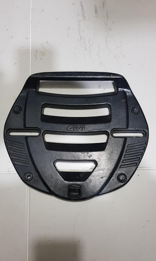 Super4 Givi box bracket and base, Motorcycles, Motorcycle Accessories ...