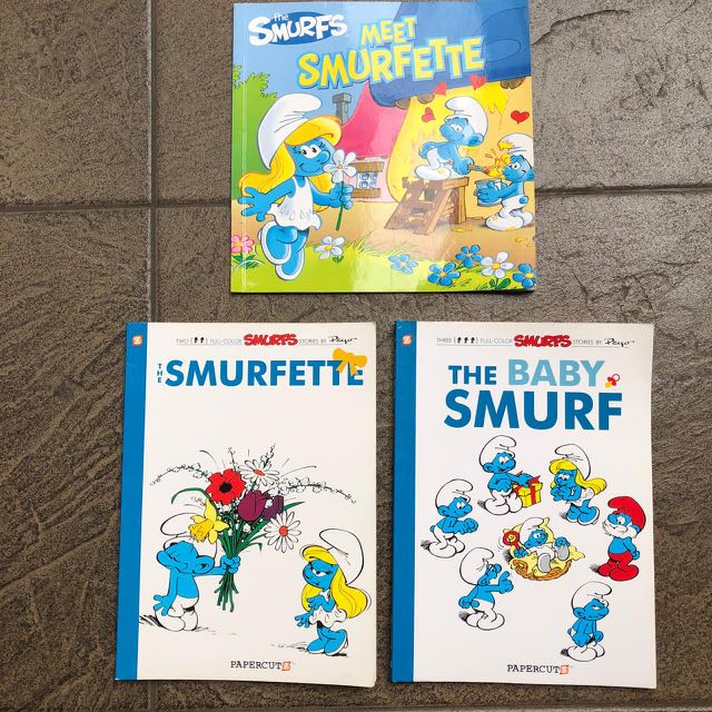 The Smurfs Books Bundle, Buku & Alat Tulis, Buku Anak-Anak di Carousell