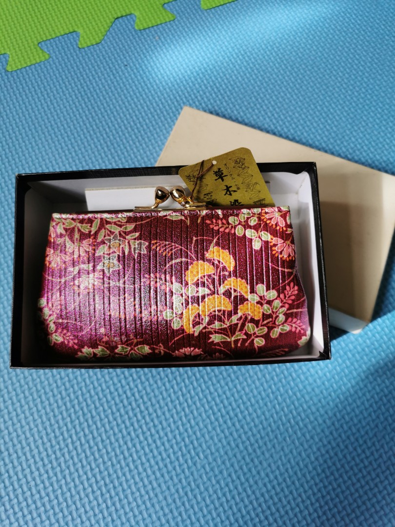 Vintage Chinese style wallet, Women's Fashion, Bags & Wallets, Wallets ...