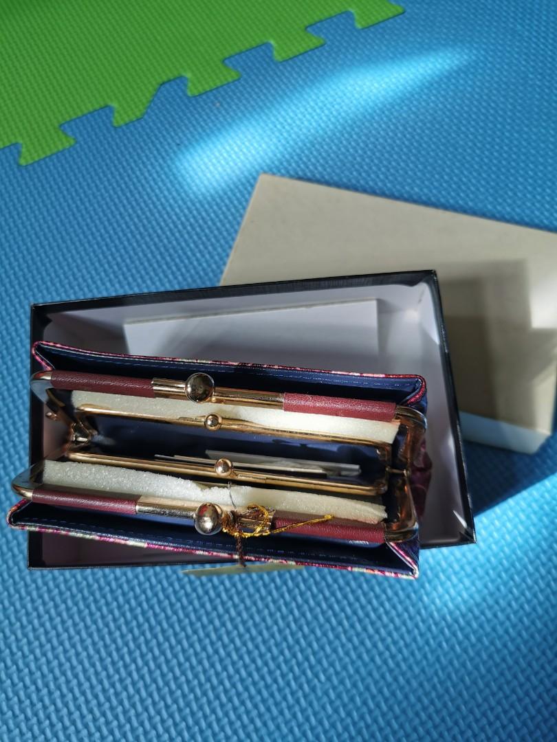 Vintage Chinese style wallet, Women's Fashion, Bags & Wallets, Wallets ...