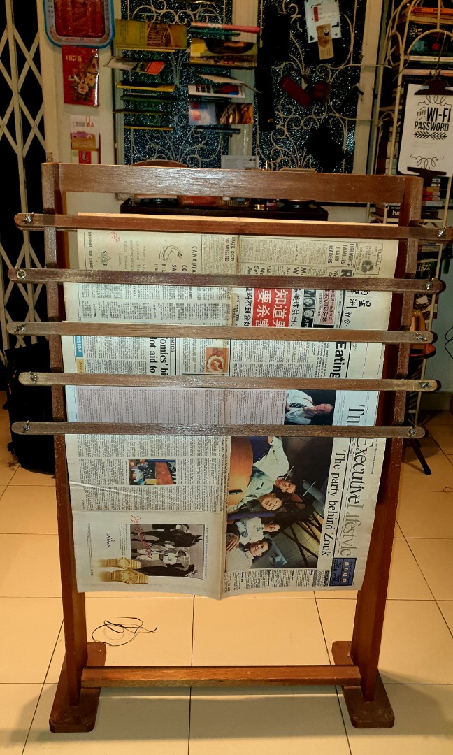 Vintage newspaper rack / stand (prop), Hobbies & Toys, Memorabilia ...
