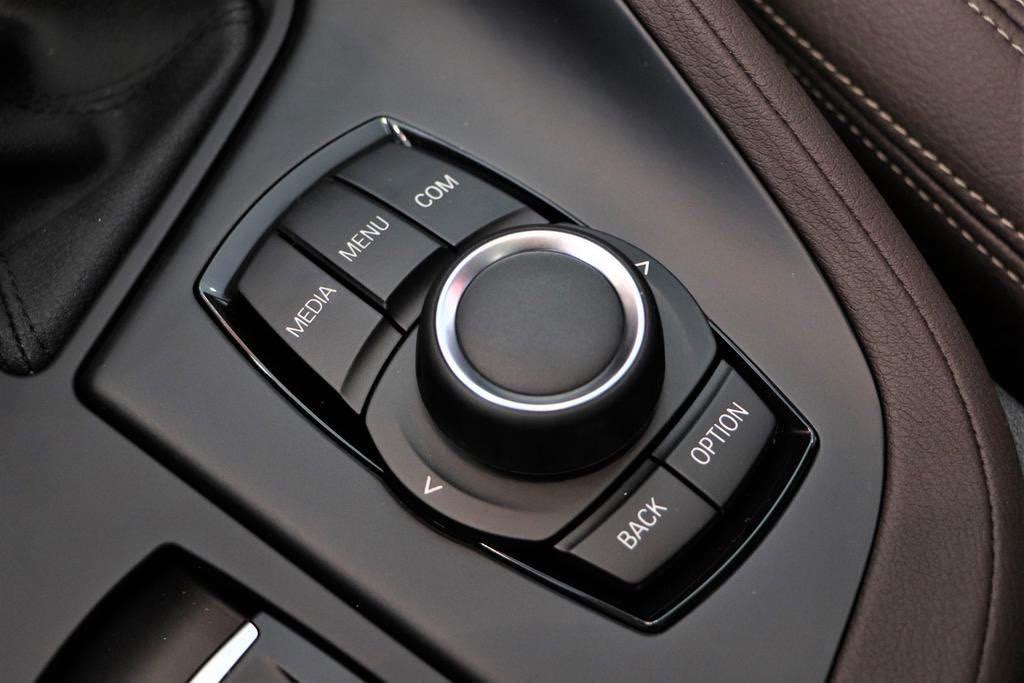 BMW idrive knob, Car Accessories, Accessories on Carousell