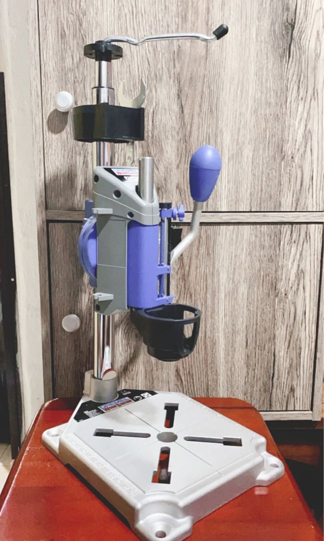 Dremel Workstation 220, Furniture & Home Living, Home Improvement ...