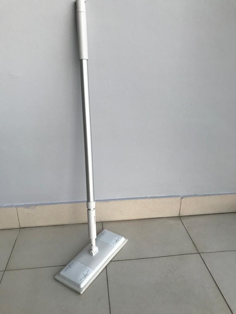 Muji Floor Mop, Furniture & Home Living, Cleaning & Homecare Supplies ...