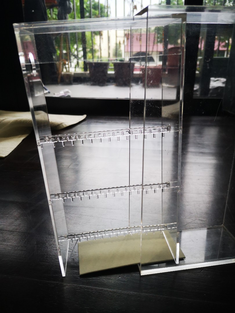 Muji jewellery organiser, Furniture & Home Living, Home Improvement ...