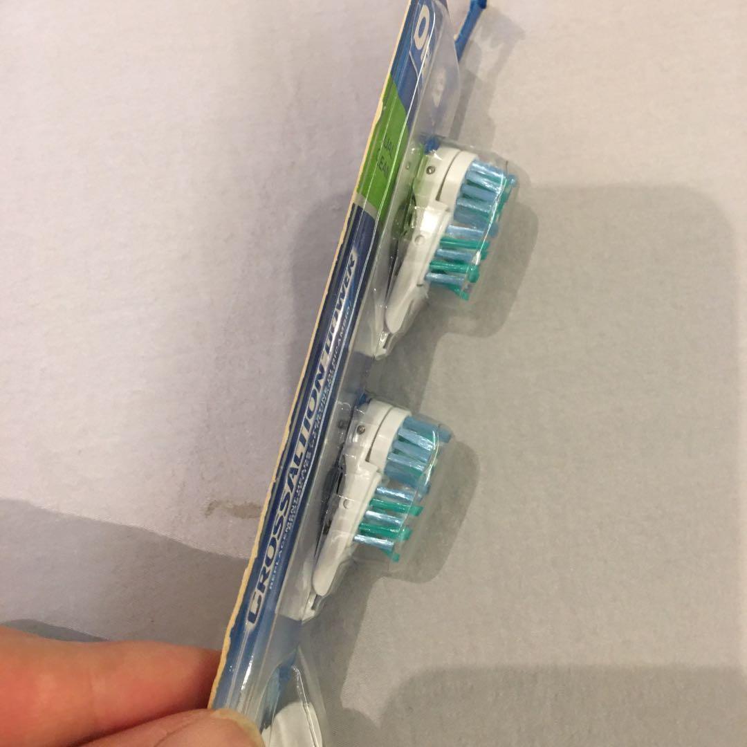 Oral-B CrossAction Power Dual Clean Toothbrush (medium), Beauty ...