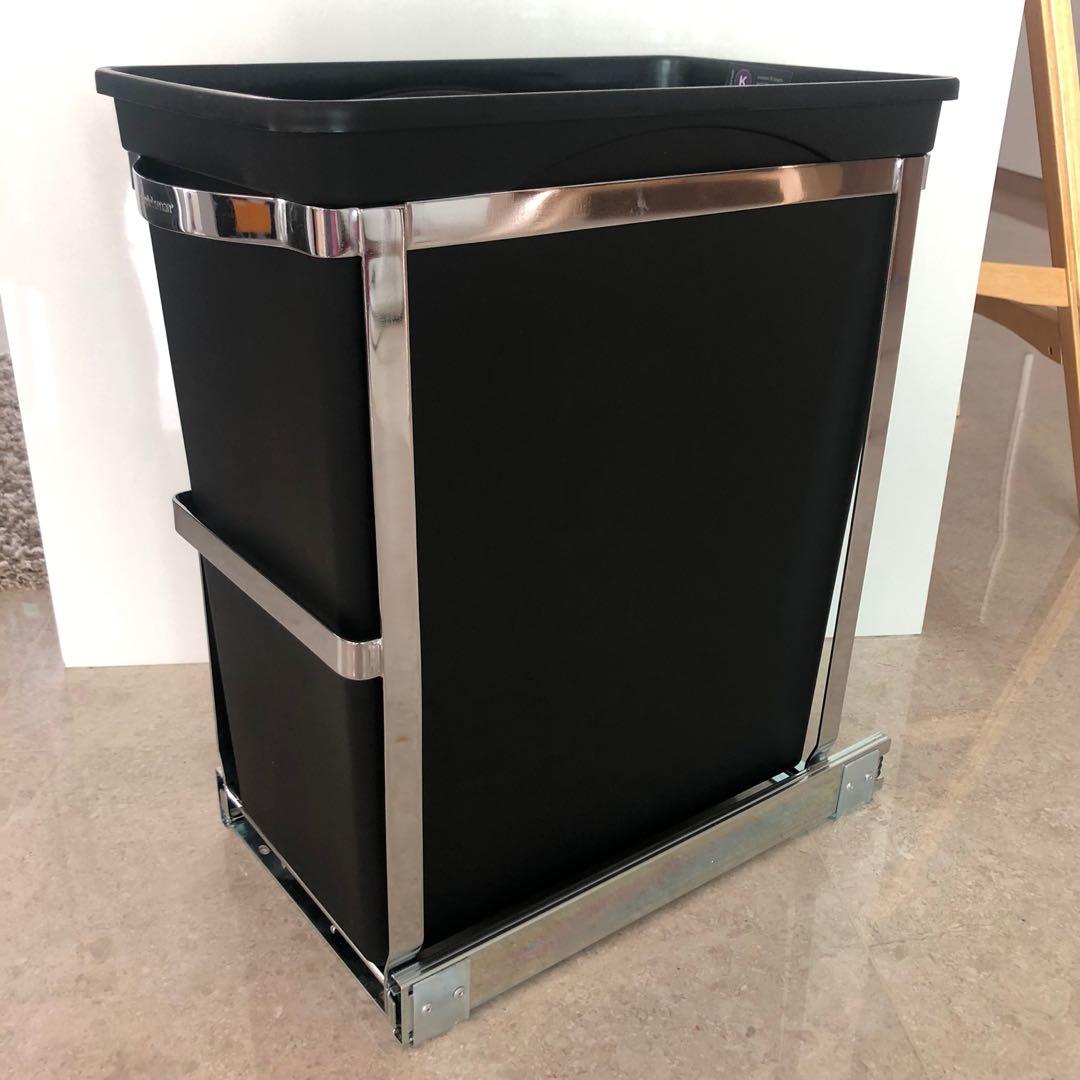 Simplehuman pull-out trash can 30l, Furniture & Home Living, Cleaning ...
