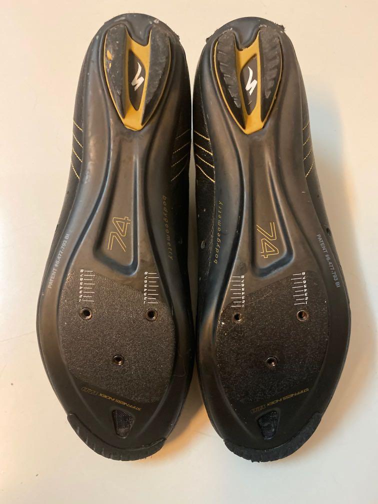Specialized 74 RD Shoes, Sports Equipment, Bicycles & Parts, Parts ...