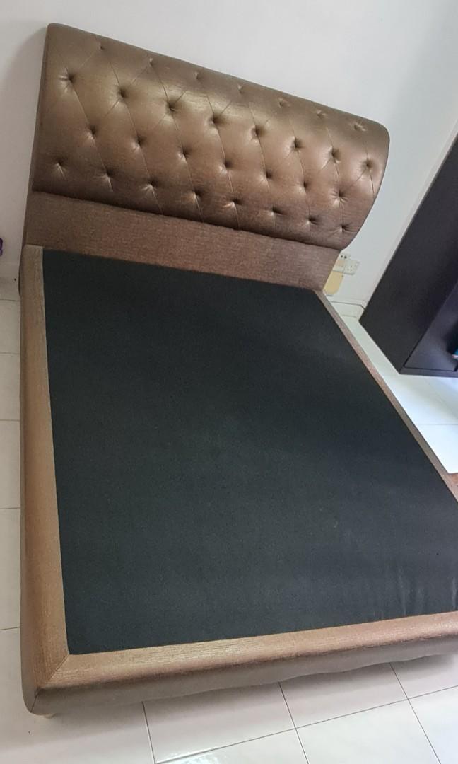 Used queen size bed frame, Furniture & Home Living, Furniture, Bed ...