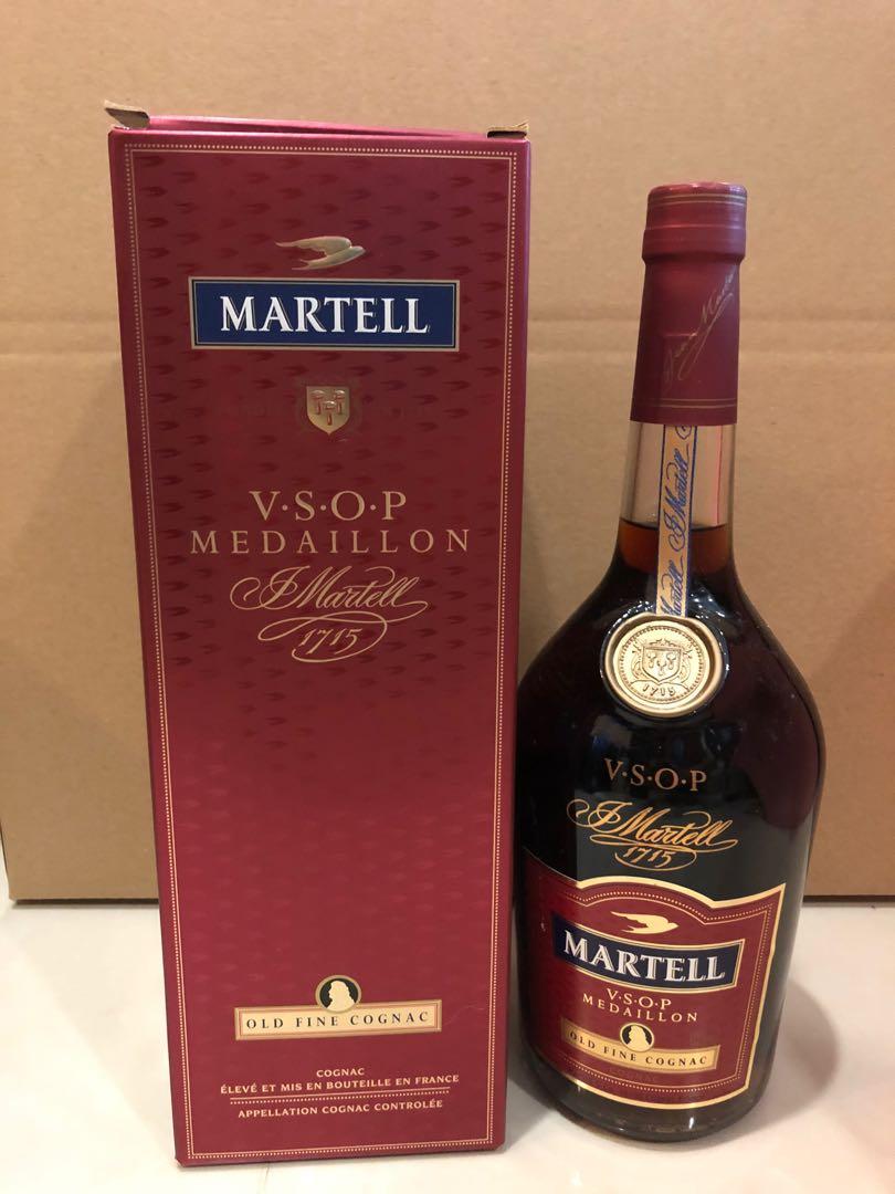 Martell V.S.O.P Medaillon Cognac (1 litre), Food & Drinks, Alcoholic Beverages on Carousell