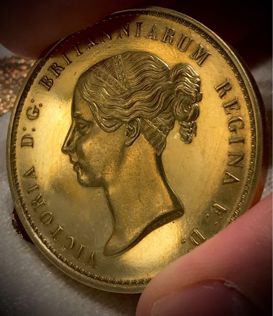 1839 Great Britain 5 Sovereign (Proof) - Una and the Lion (Custom ...