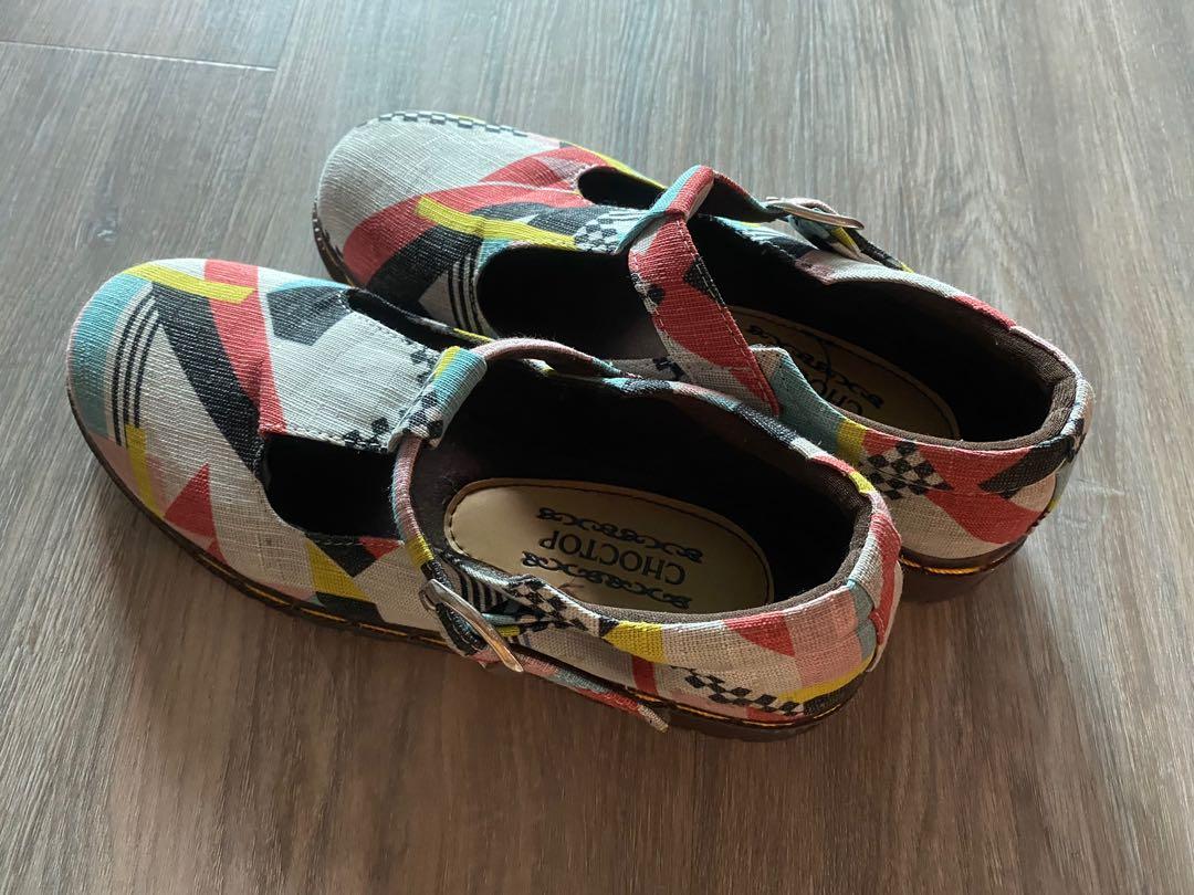 Colourful slip on, Women's Fashion, Footwear, Flipflops and Slides on ...