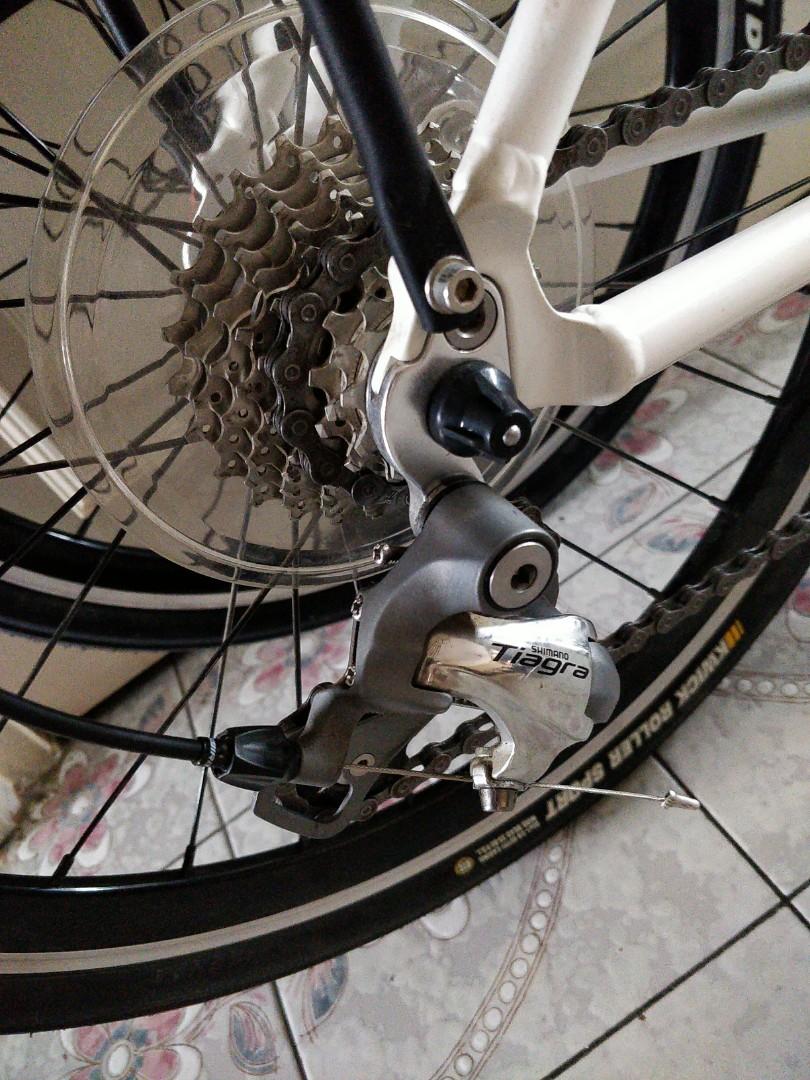 Dahon Dash D18 Minivelo Folding Bicycle, Sports Equipment, Bicycles ...