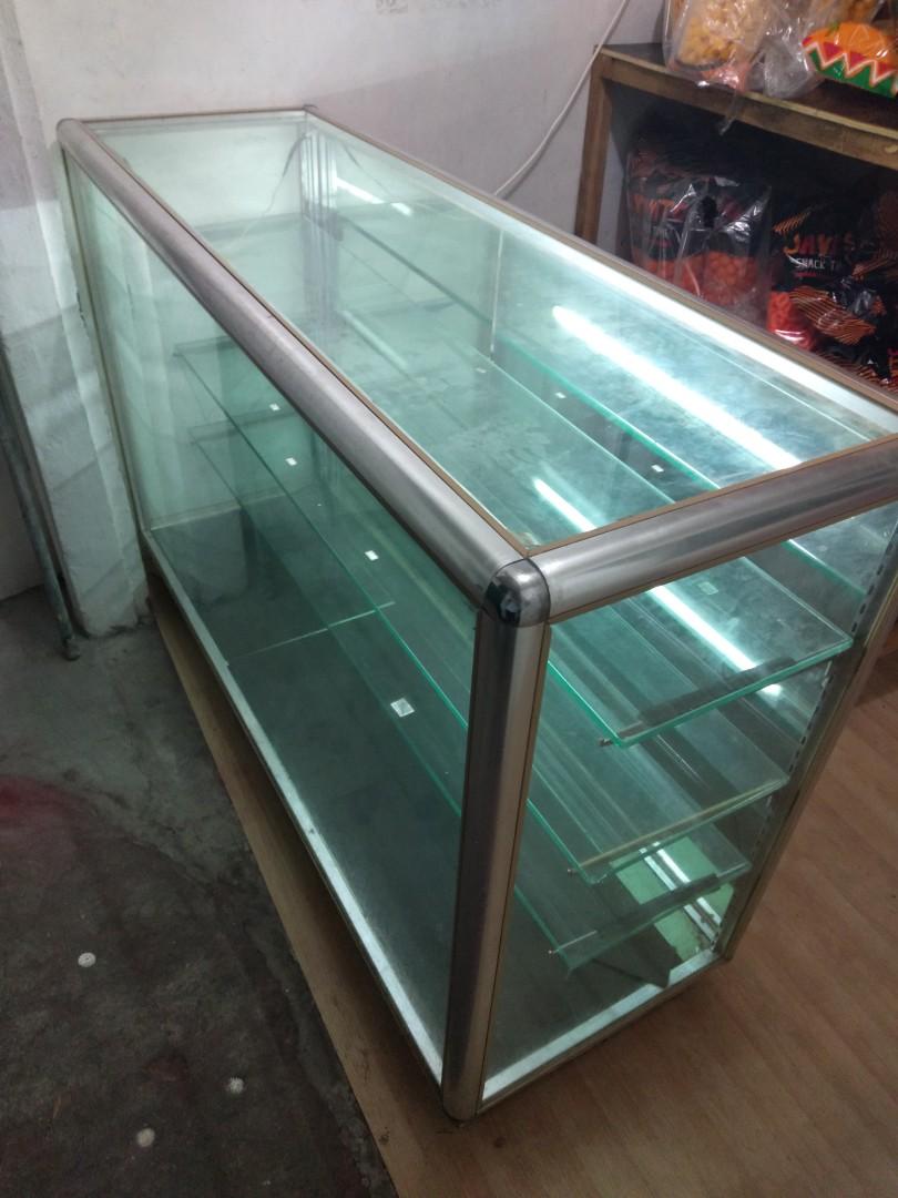 Rush Glass Stante, Furniture & Home Living, Furniture, Shelves ...