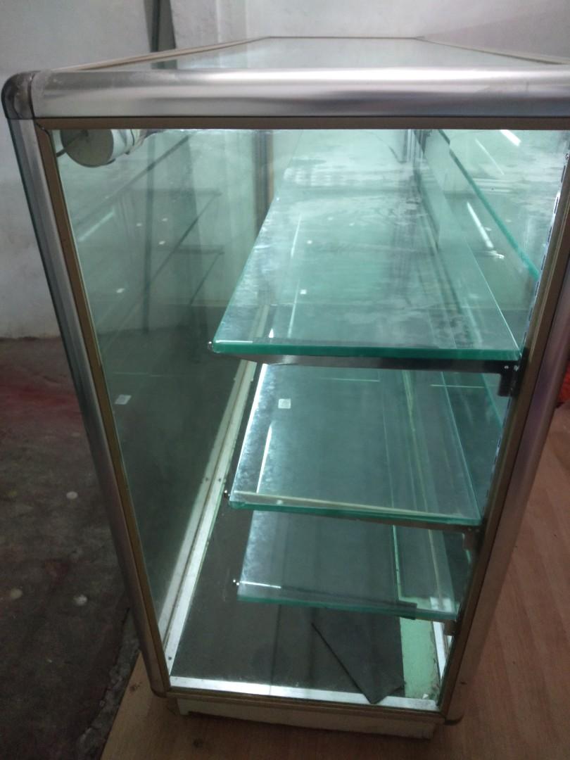 Rush Glass Stante, Furniture & Home Living, Furniture, Shelves ...