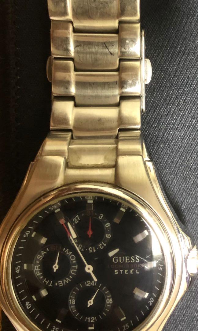Guess Watch-Old Model, Men's Fashion, Watches on Carousell