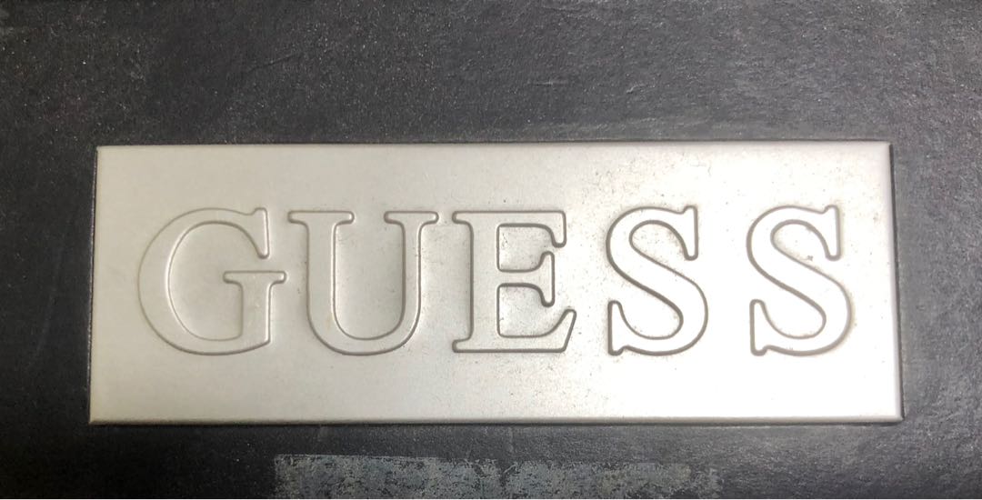 Guess Watch-Old Model, Men's Fashion, Watches on Carousell