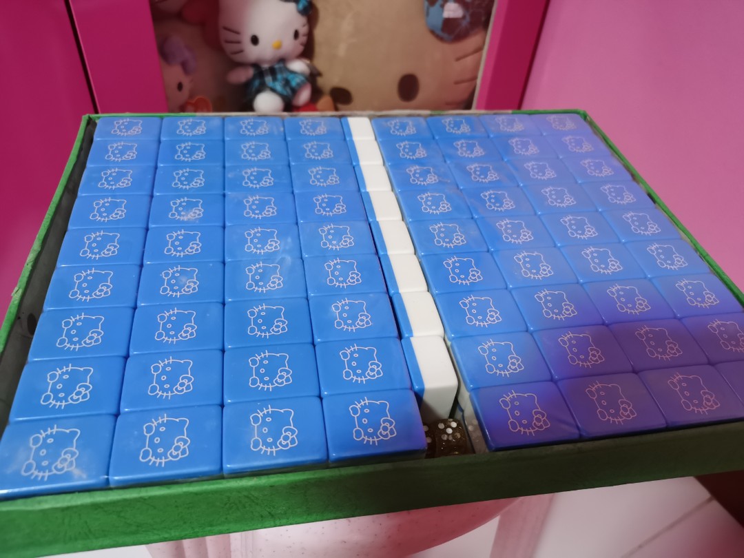 Hello kitty mahjong set, Toys & Games, Others on Carousell