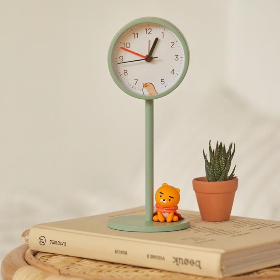 代購Kakao Friends Ryan 鬧鐘 alarm clock, 傢俬＆家居, 家居裝飾, 時鐘 - Carousell
