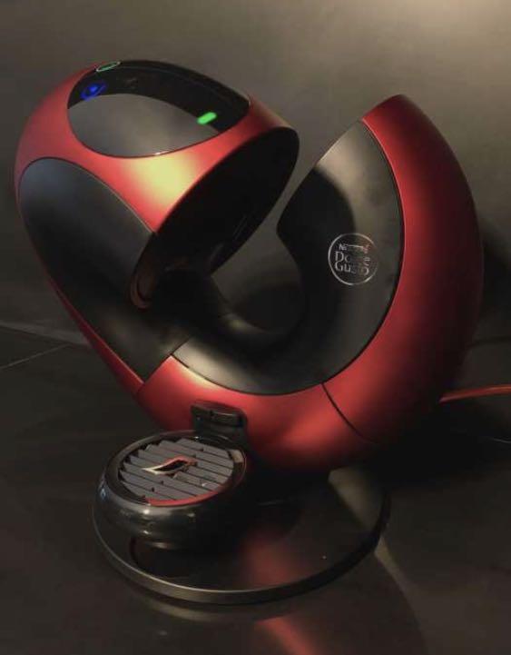 Nescafe Dolce Gusto Eclipse Automatic Coffee Machine in Brushed RED ...