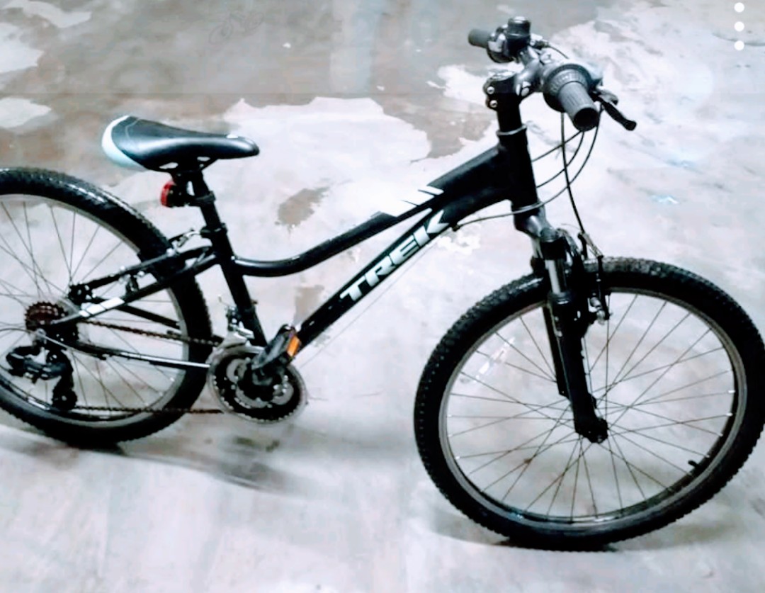 Trek 24" girls mountain bike 21 speed, Sports Equipment, Bicycles ...