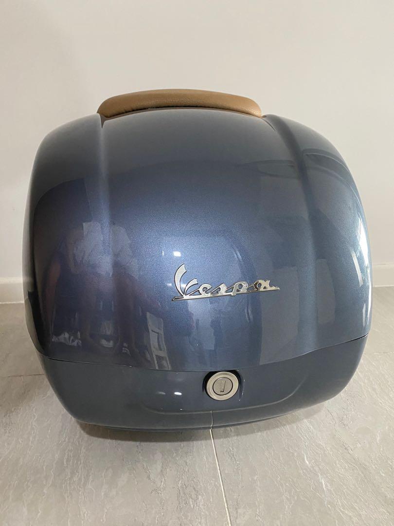 Vespa box original, Motorcycles, Motorcycle Accessories on Carousell