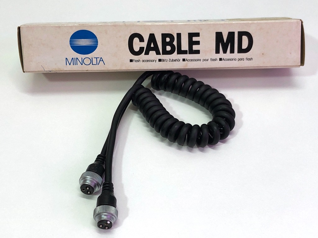 Minolta Cable MD, Photography, Cameras on Carousell