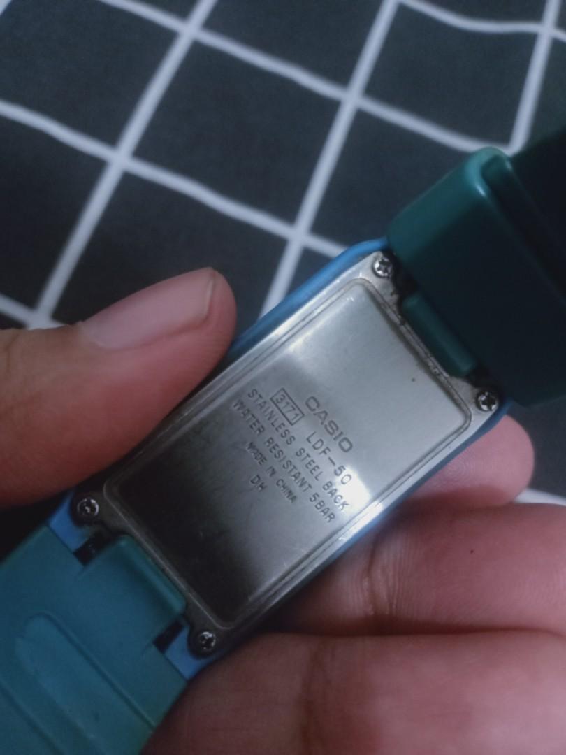 Casio Poptone LDF-50, Fesyen Wanita, Jam Tangan di Carousell