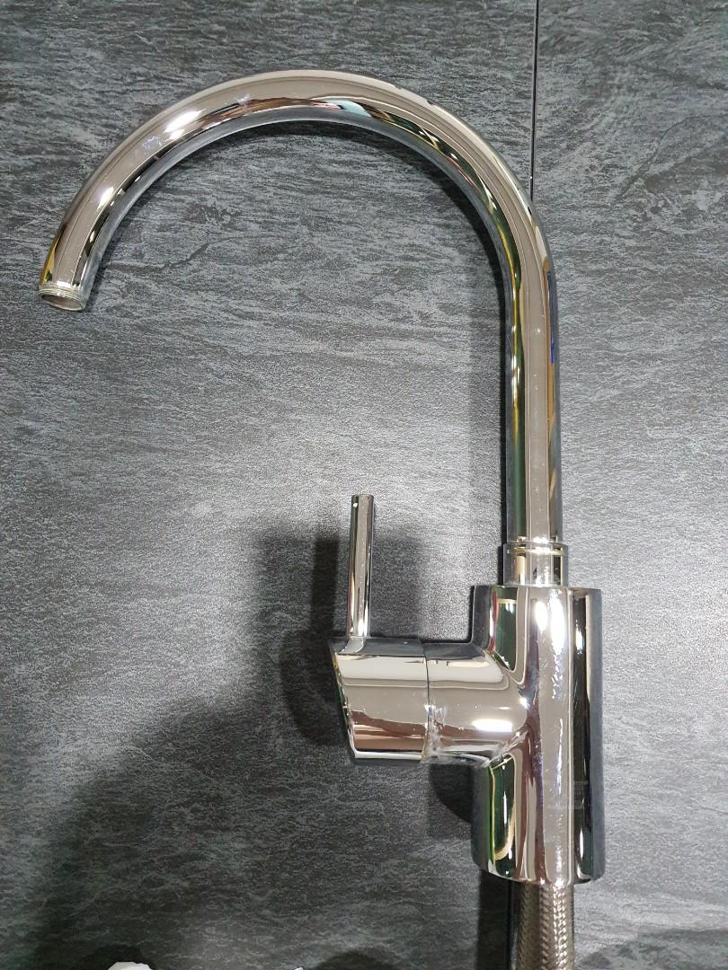 Grohe Hot/Cold Water Kitchen Tap, Home Appliances, Kitchenware on Carousell