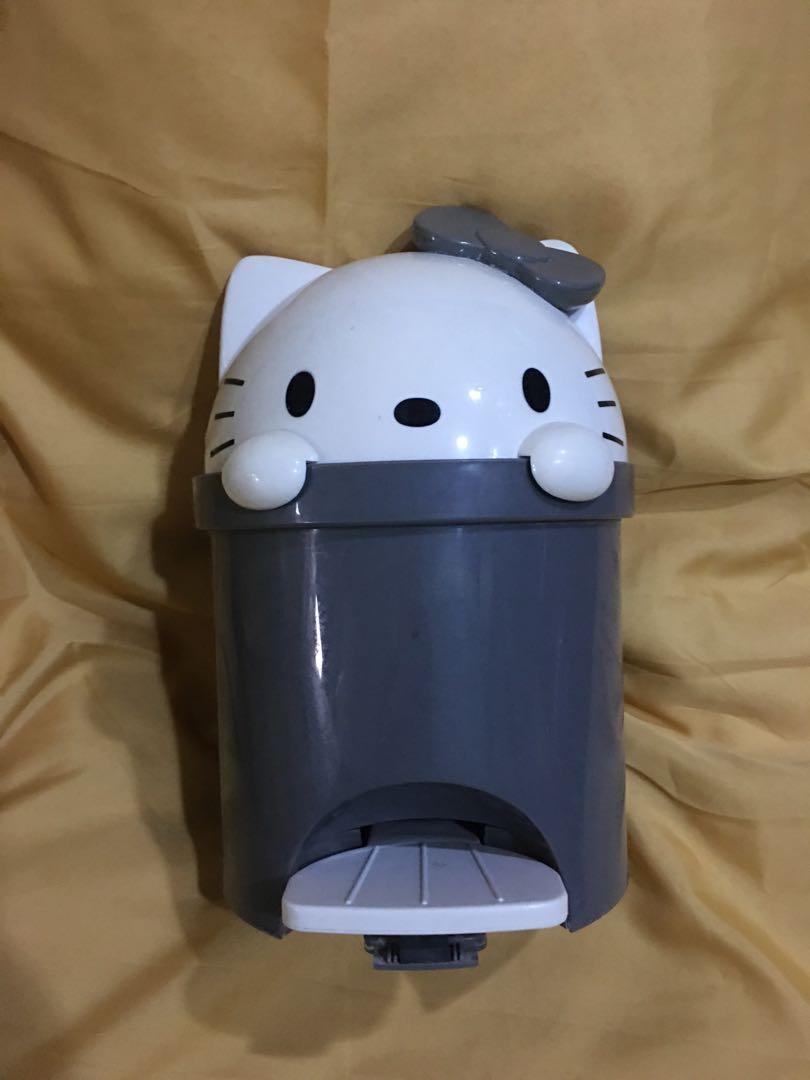 Hello kitty trash can, TV & Home Appliances, Kitchen Appliances, Other ...