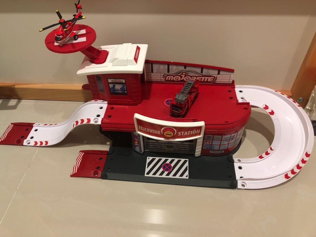 Majorette Fire Station, Hobbies & Toys, Toys & Games on Carousell
